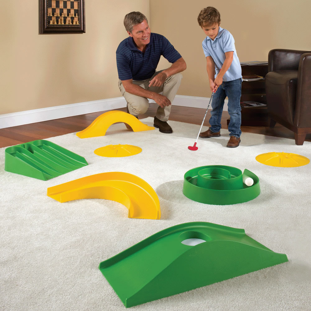 Indoor Outdoor Mini Golf Course | Oh My That's Awesome Indoor Outdoor Mini Golf Course | Oh My That's Awesome
